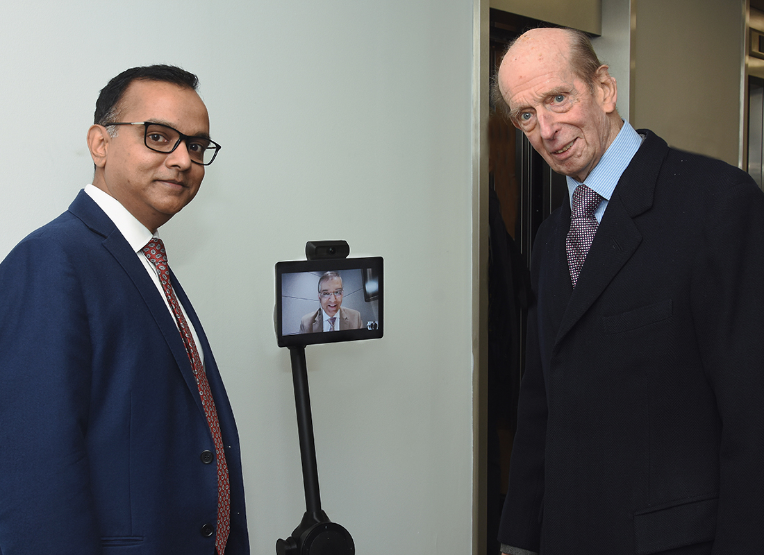 HRH The Duke of Kent visits BCS – and meets a robot and tech pioneers | BCS